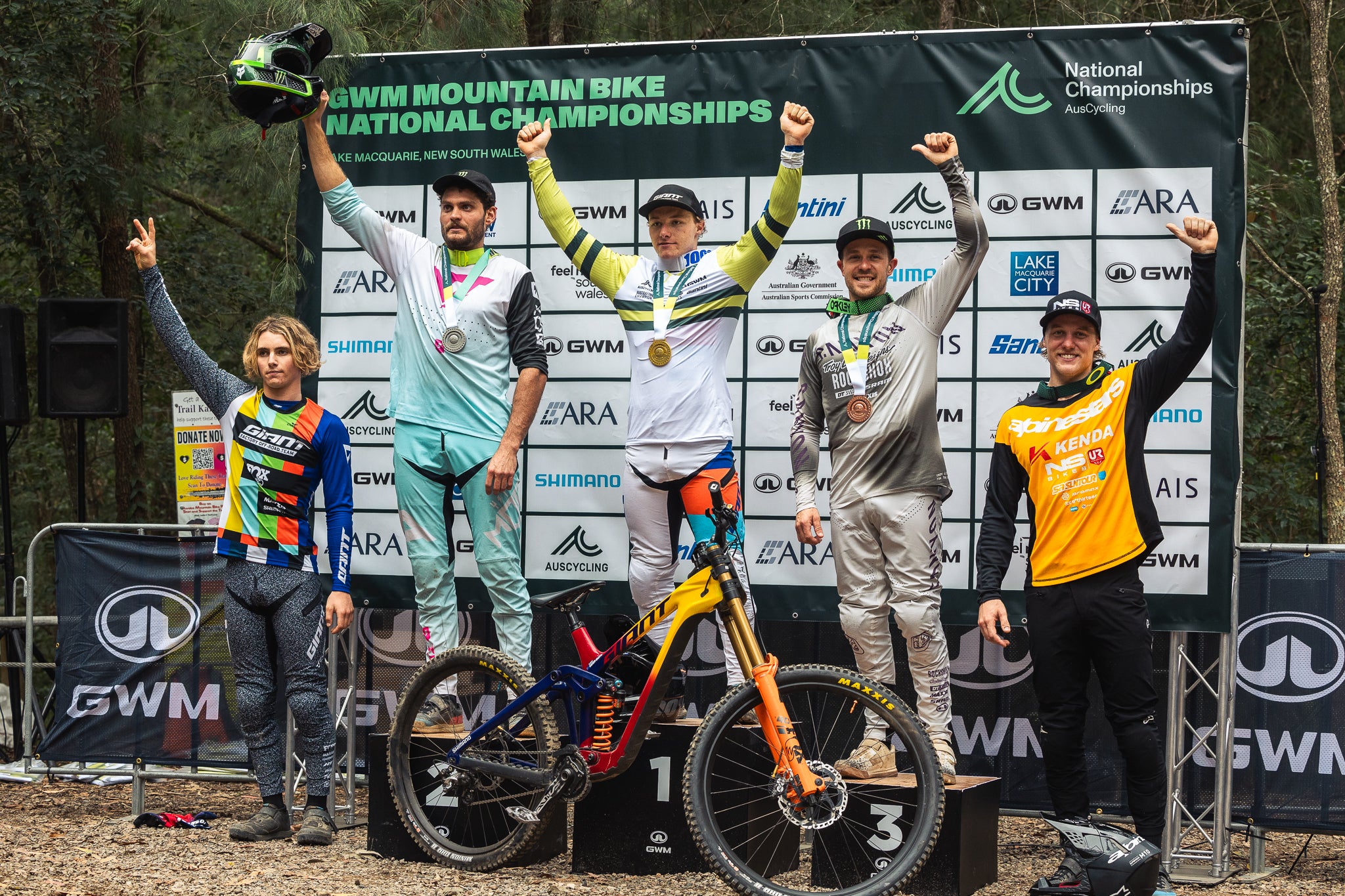 Austrailian National Champs and Crankworx Rotorua – KMC Chain